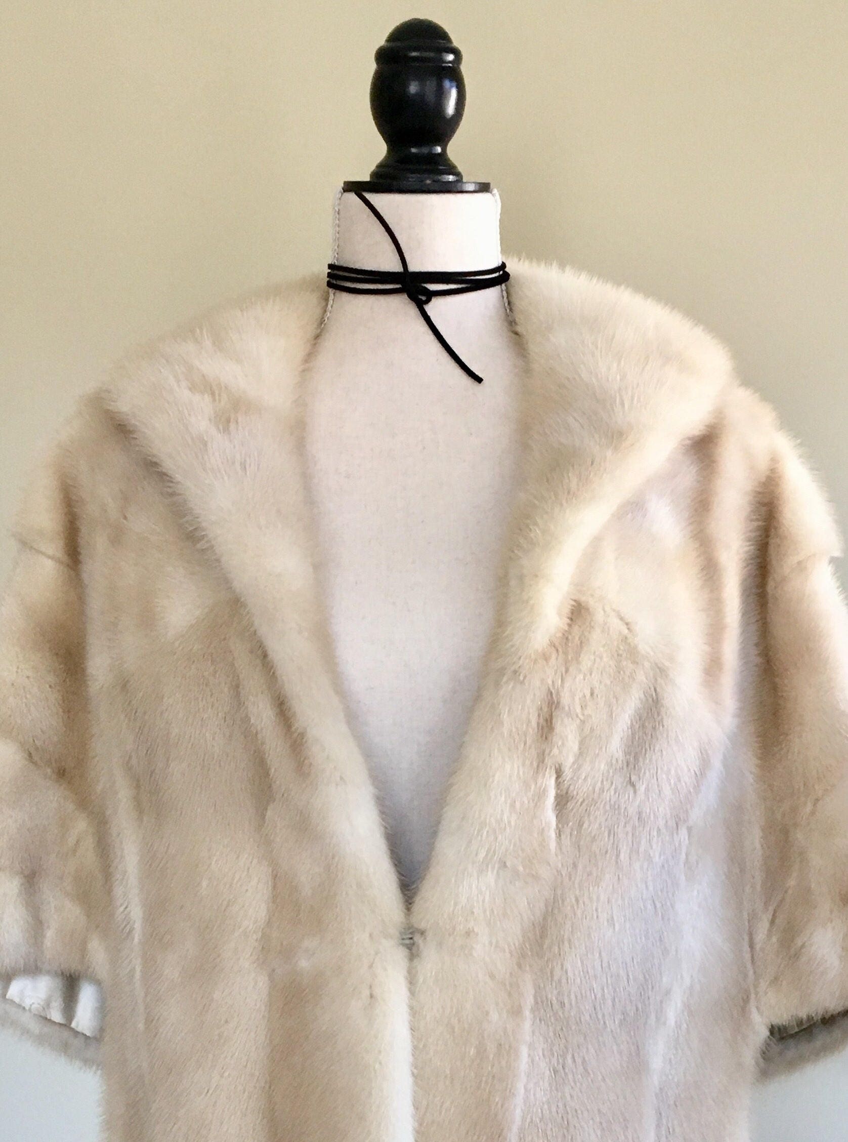 White Blonde Mink Fur Capelet Stole Wrap Vintage 50s Style Womens