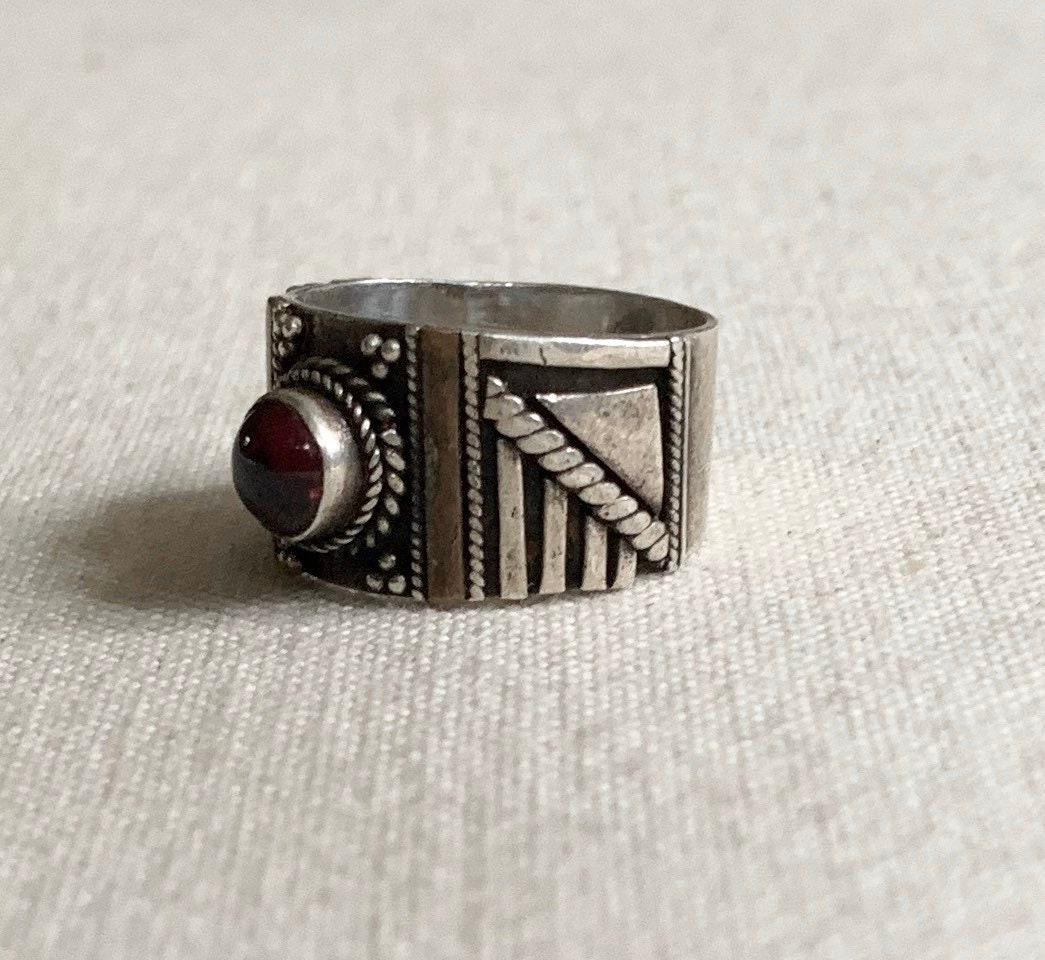 Sterling Silver Cigar Band Ring Vintage Handmade Womens Ring Round ...