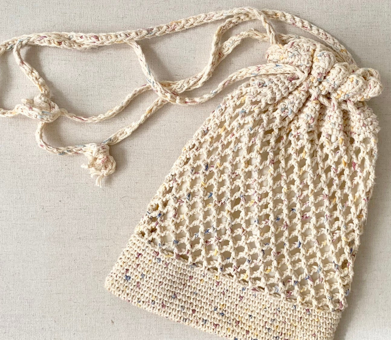 Crochet Drawstring Bag Purse Vintage Natural White Pastel Heather Weave ...