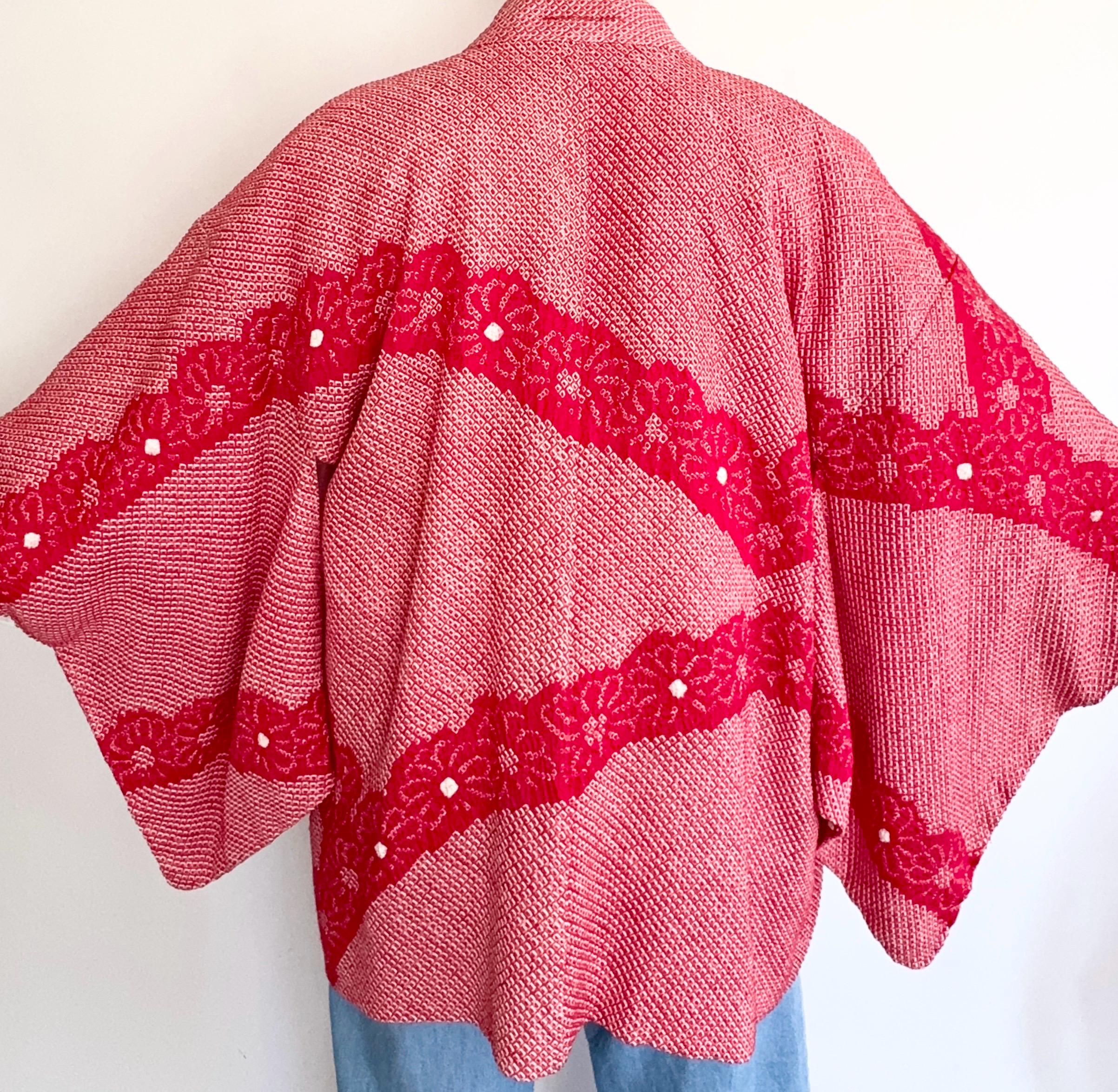 Vintage Red Silk Kimono Luxurious Textured Red White Printed Silk Asian ...