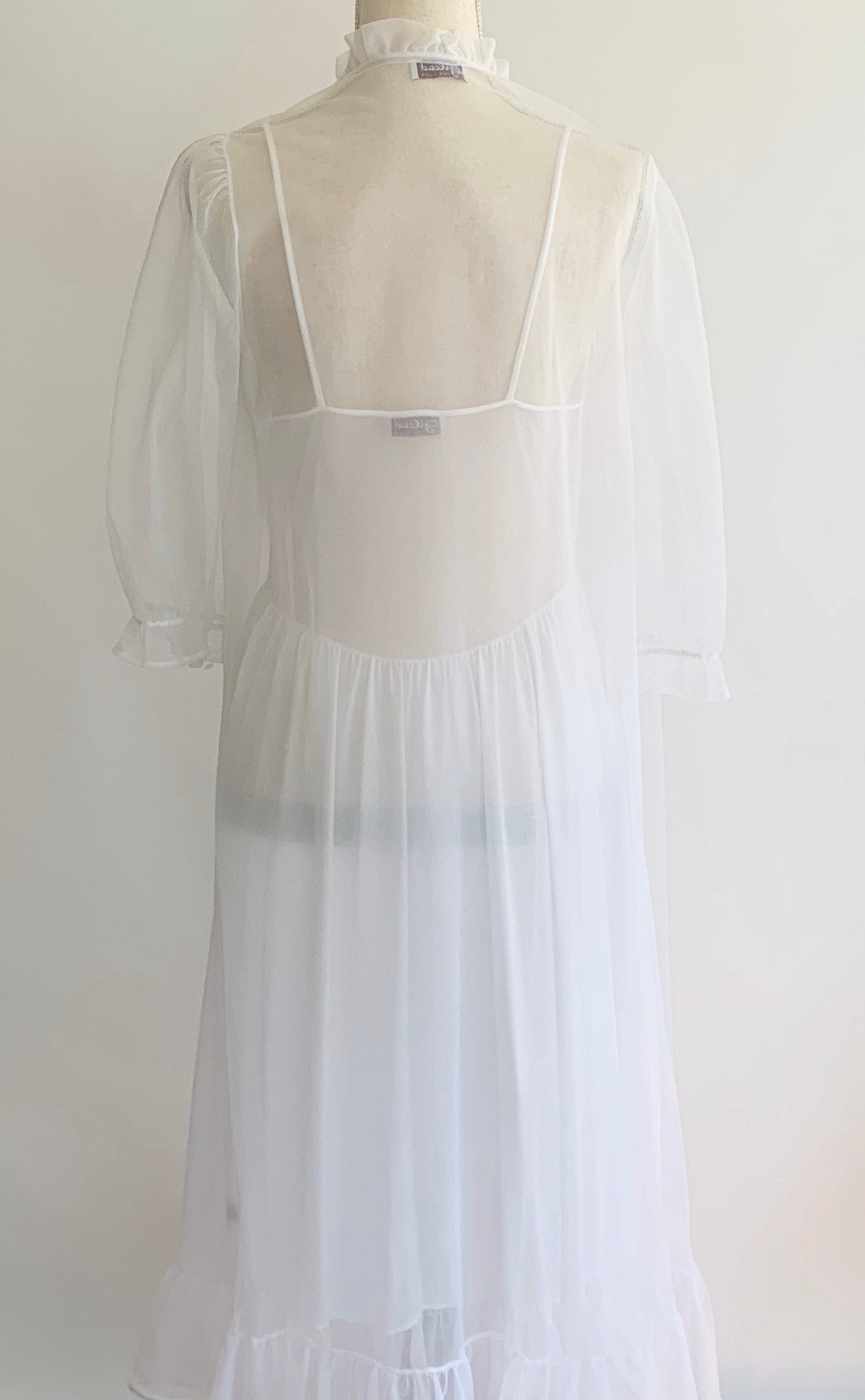 Airy White Bridal Nightgown Peignoir Two Piece Set Vintage 60s Gilead