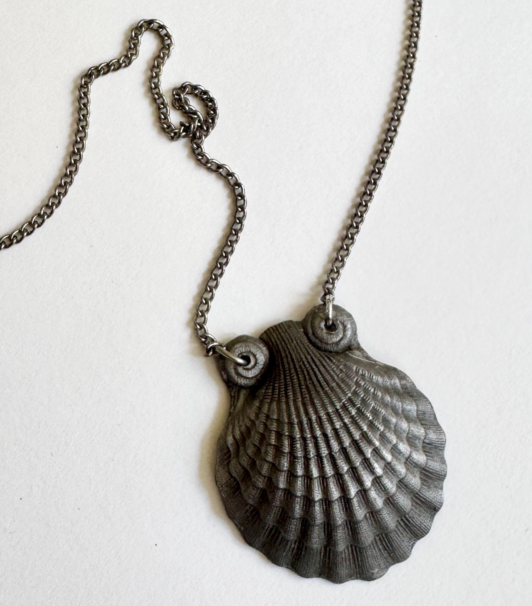 Silver Scallop Shell Necklace Vintage Summer Beach Jewelry Pewter ...