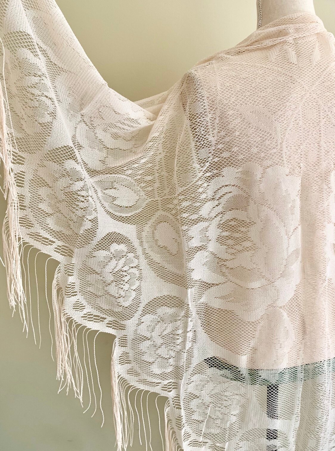 60s Crochet Fringe Shawl Natural White Wrap Vintage Hand Knit Peasant ...