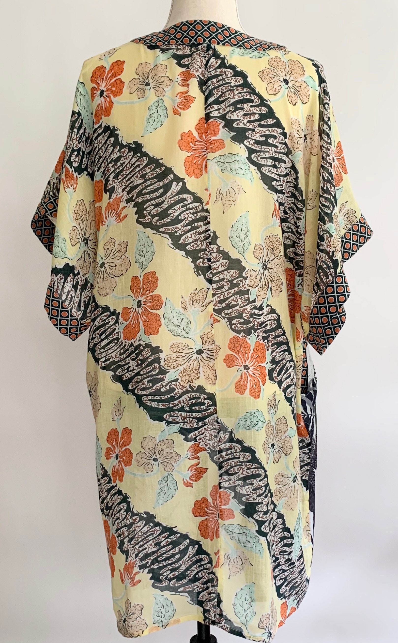 Lightweight Cotton Kimono Cover Up Made in India Boho Floral Hibiscus ...