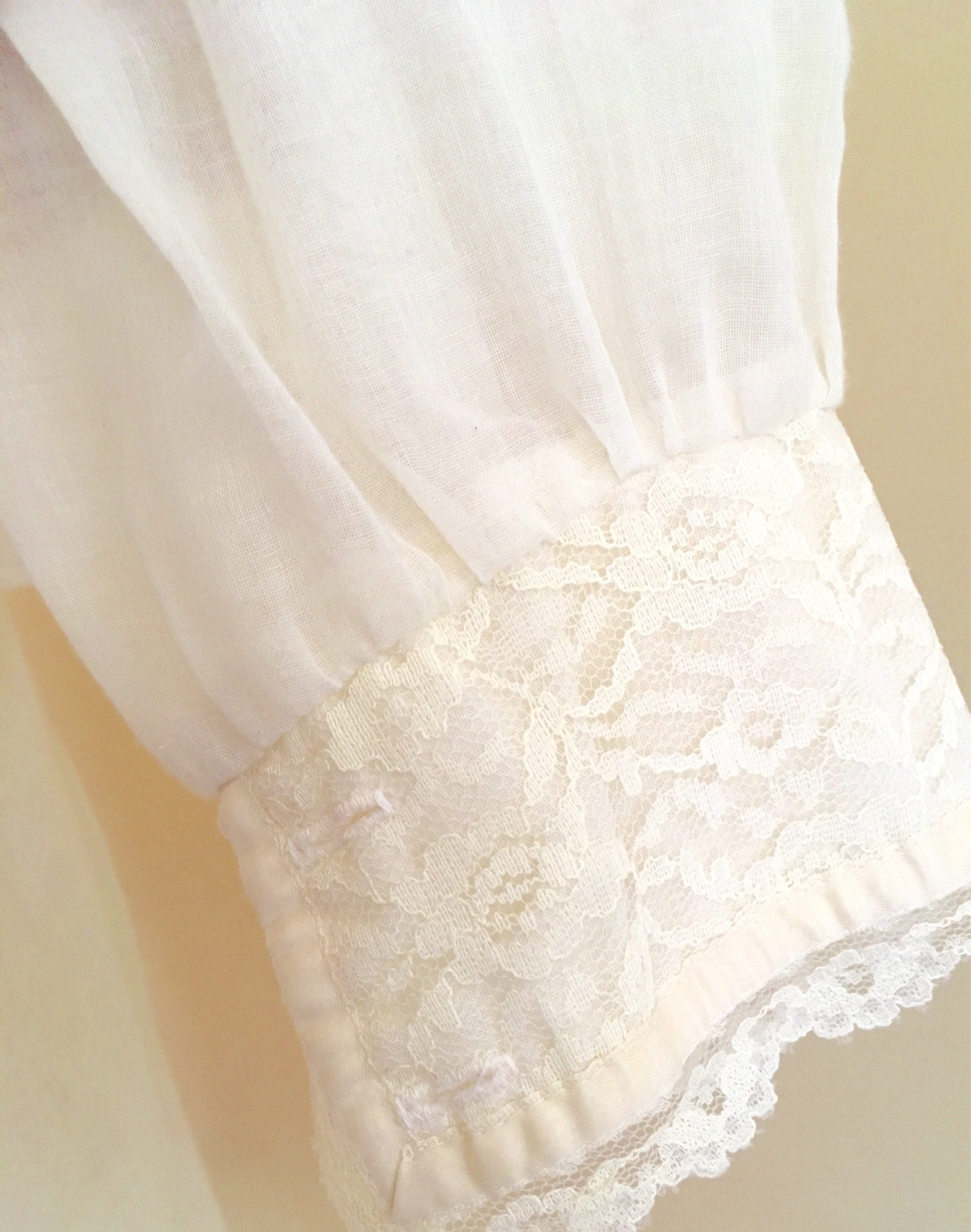 70s Lace Ruffle Top Blouse Romantic Ruffle Lace Detail Peasant Hippie ...