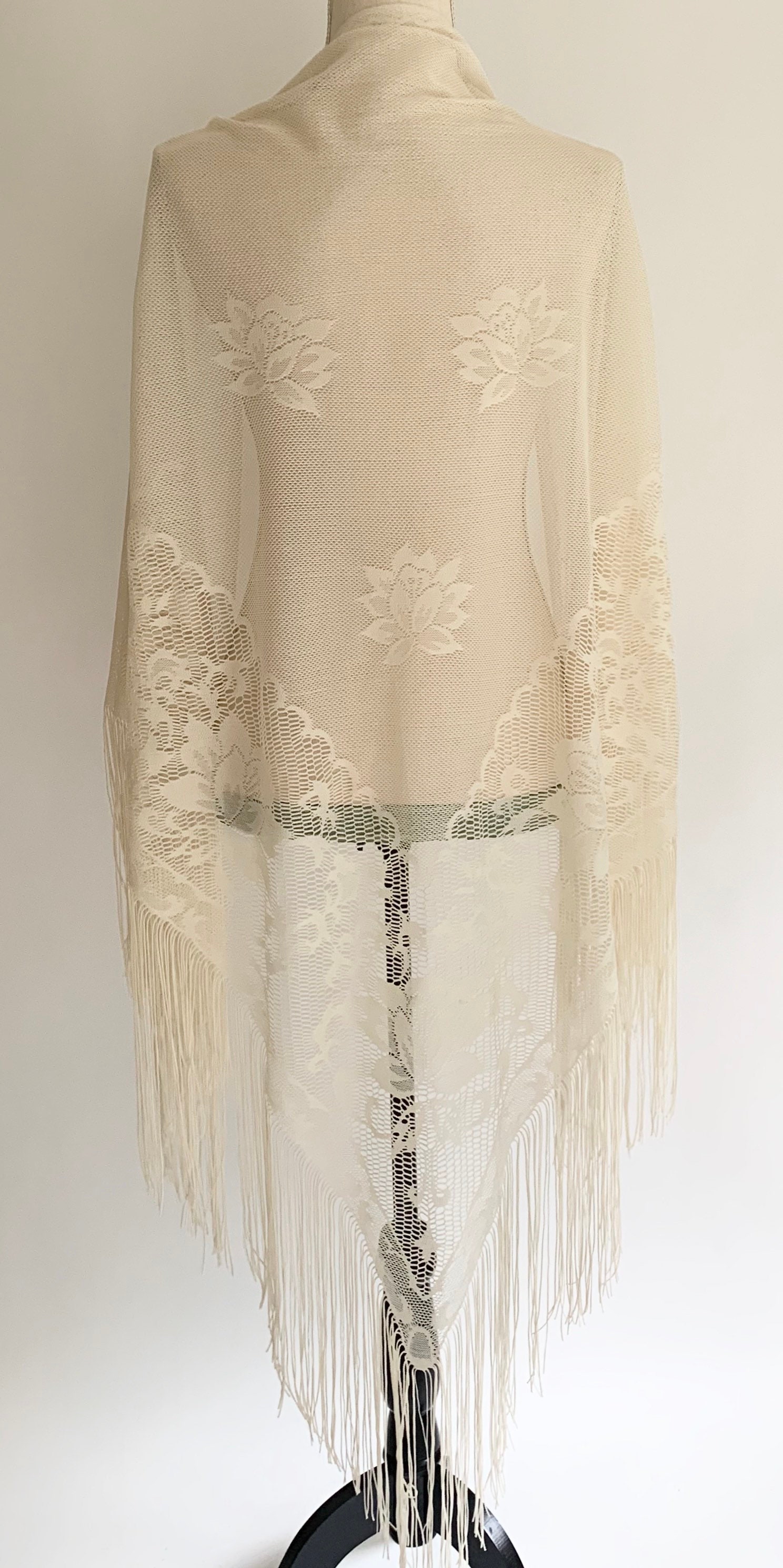 Dramatic Crochet Fringe Shawl Natural Ivory White Cream Wrap Vintage ...