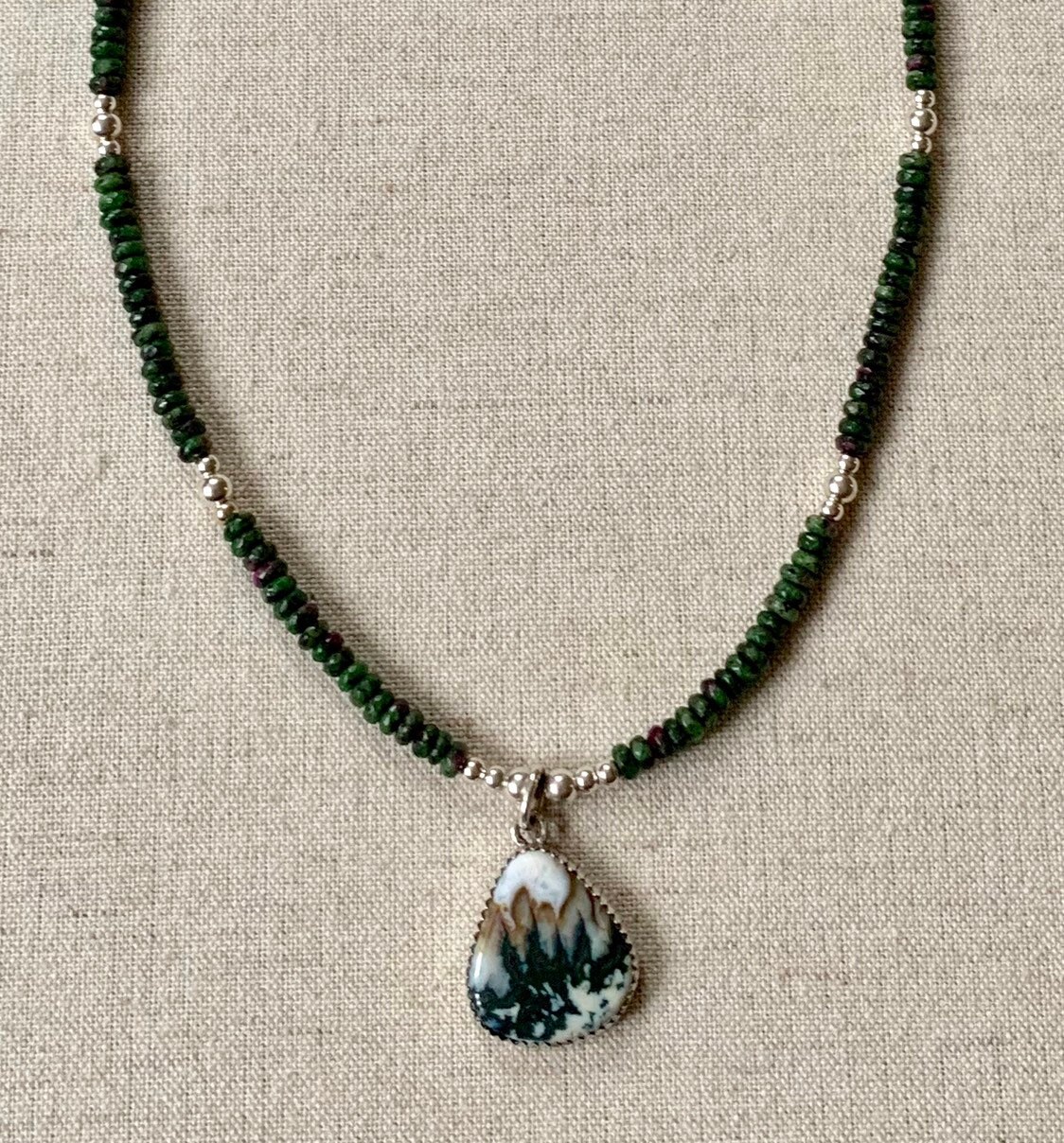 Native American Agate Necklace Handmade Vintage Green Stone Beads ...