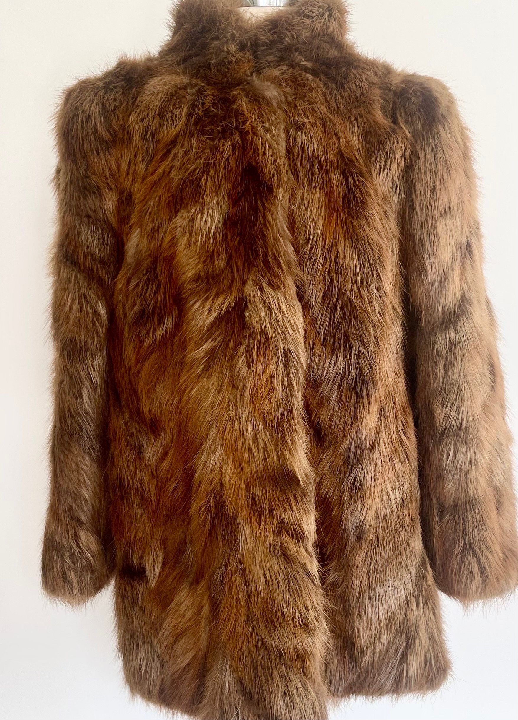 Heavy Coyote Fur Coat Vintage 50s 60s Richland Furs Blissfield Michigan ...