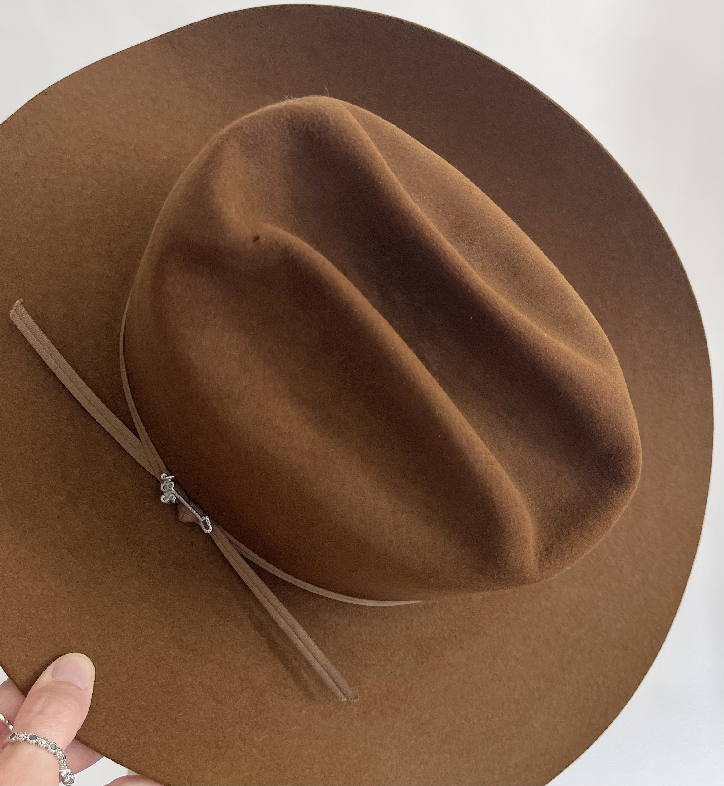 Beat Up Stetson Hat Cowboy Hat Fedora Brown Beaver STETSON JBS Hat Pin ...