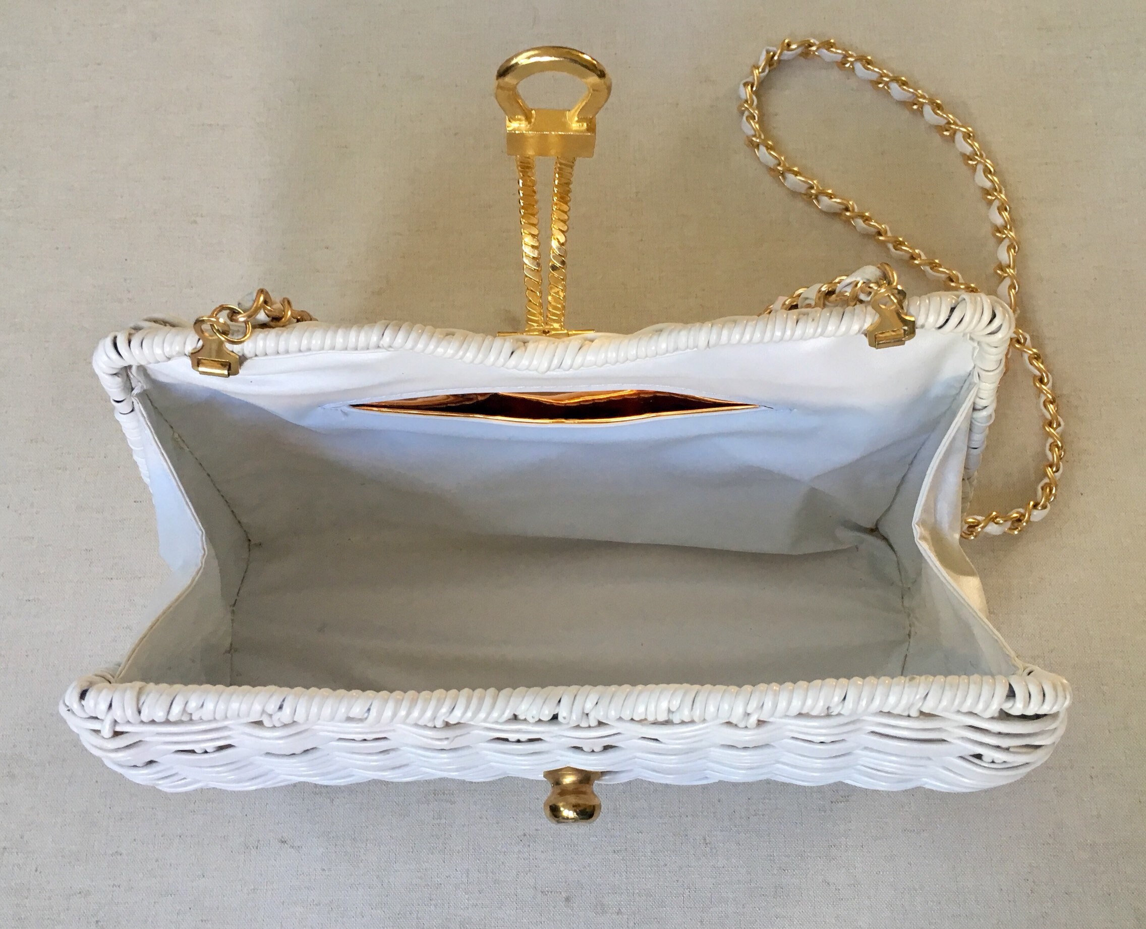 White Wicker Purse Bag Clutch Handbag Vintage 60s Rattan Weave Woven ...