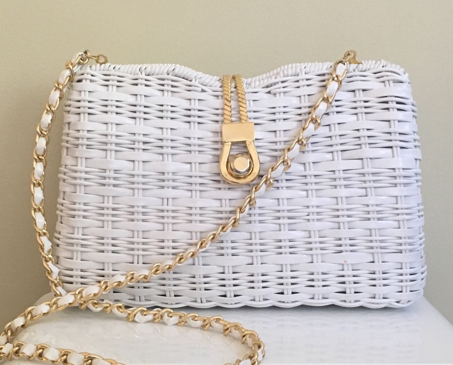 White Wicker Purse Bag Clutch Handbag Vintage 60s Rattan Weave Woven ...