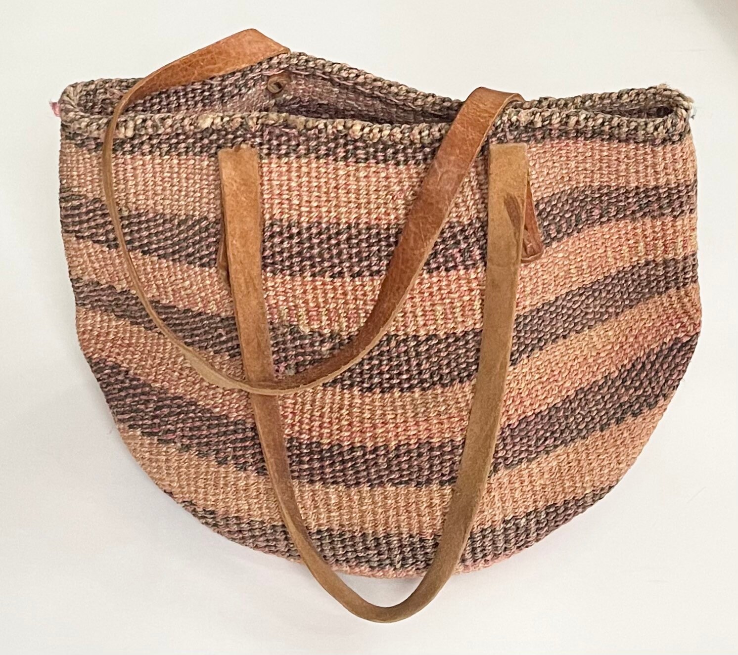 80s Sisal Market Bag Vintage Straw Purse Beach Bag Worn Leather Straps ...
