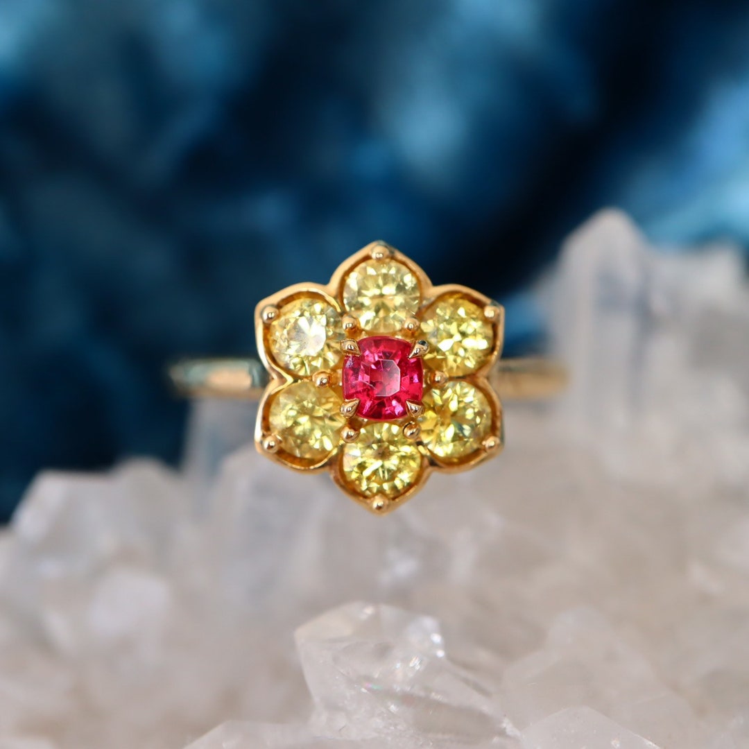 Neon Red Spinel Yellow Sapphire Daisy Ring Neon Jedi Spinel Ring Halo ...