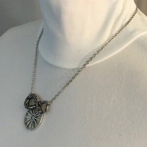 Wheel of Time Fantasy Series by Robert Jordan Serpent & Wheel Symbol ...