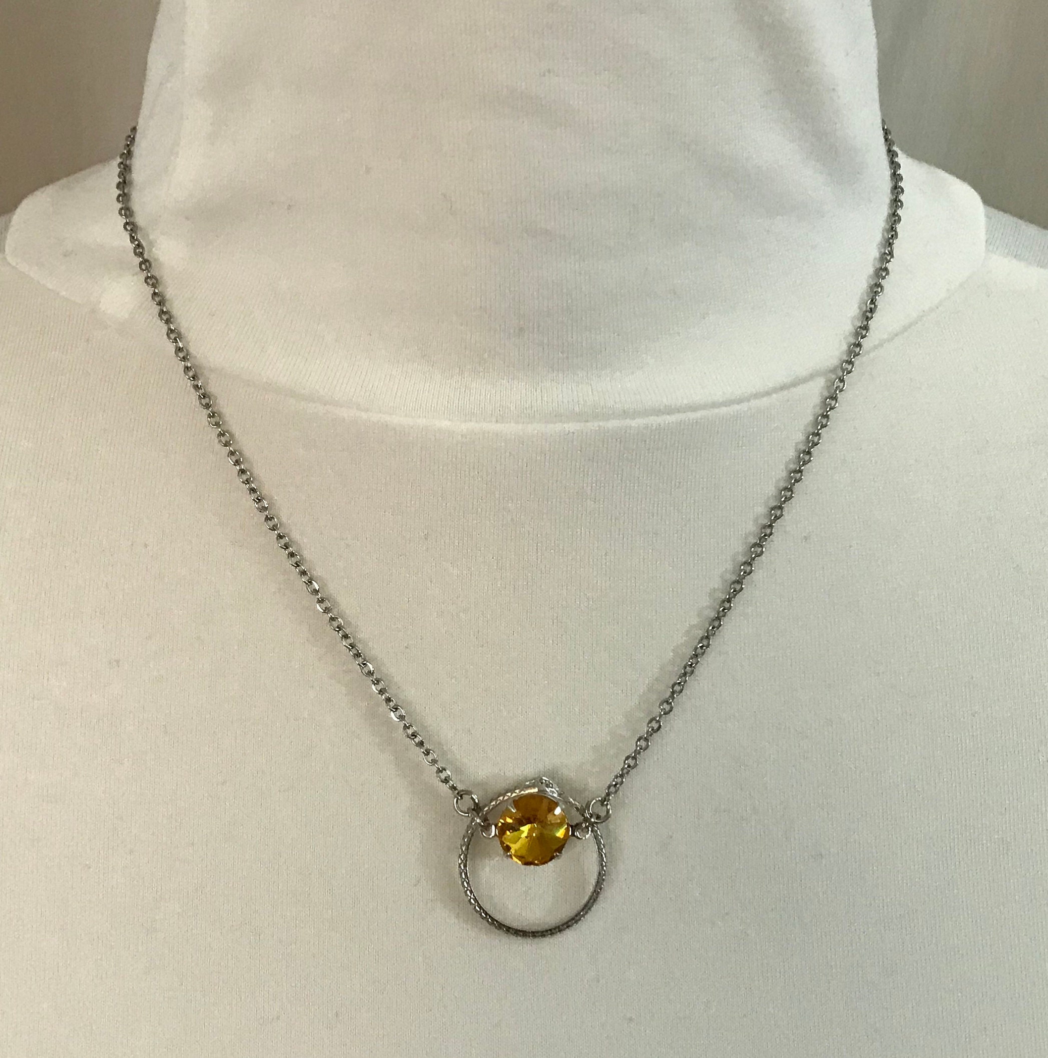 Nynaeve's Necklace Wheel of Time Aes Sedai Yellow Ajah - Etsy