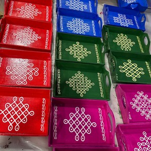 Kolam Rangoli Wooden Trays: Indian Wedding and Housewarming Favors ...