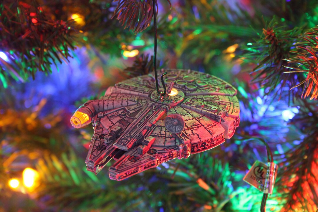 Star Wars Millennium Falcon Ornament - Etsy