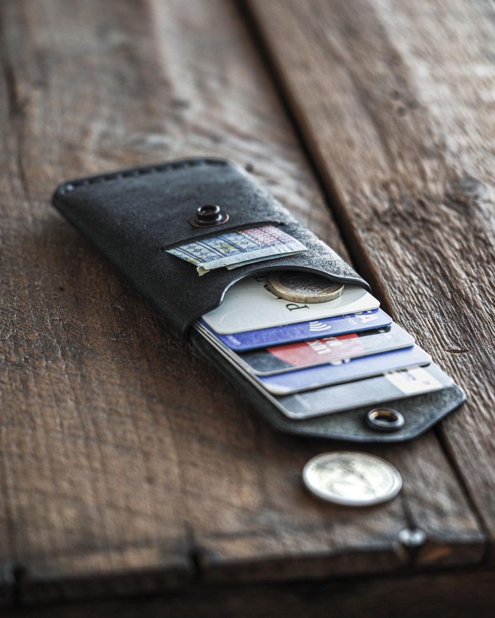 Messenger Wallet | Minimalist Leather Wallet for Men, Black Leather ...