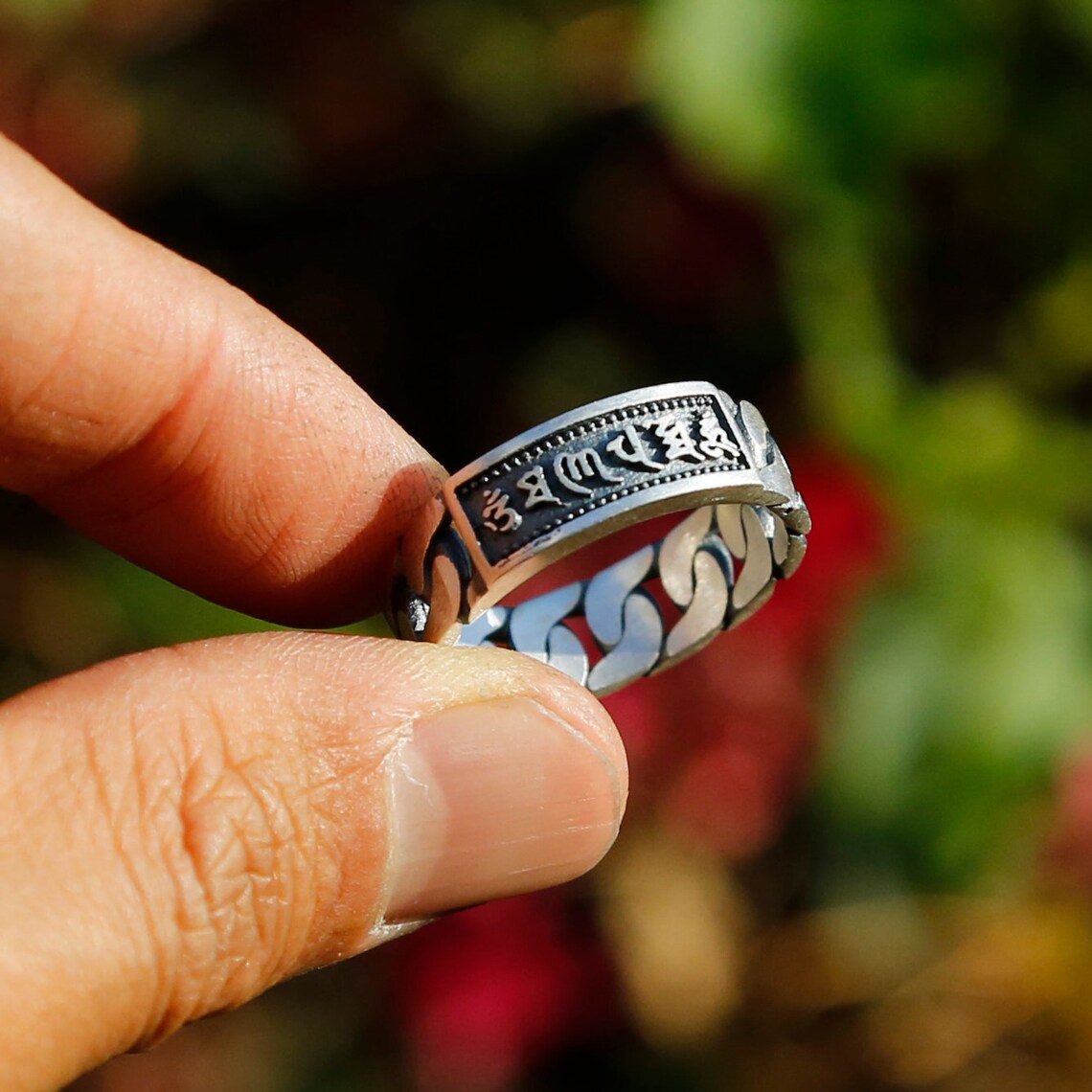 Chain-style Buddhist Prayer Om Ring, Sterling Silver Tibetan Buddhism ...
