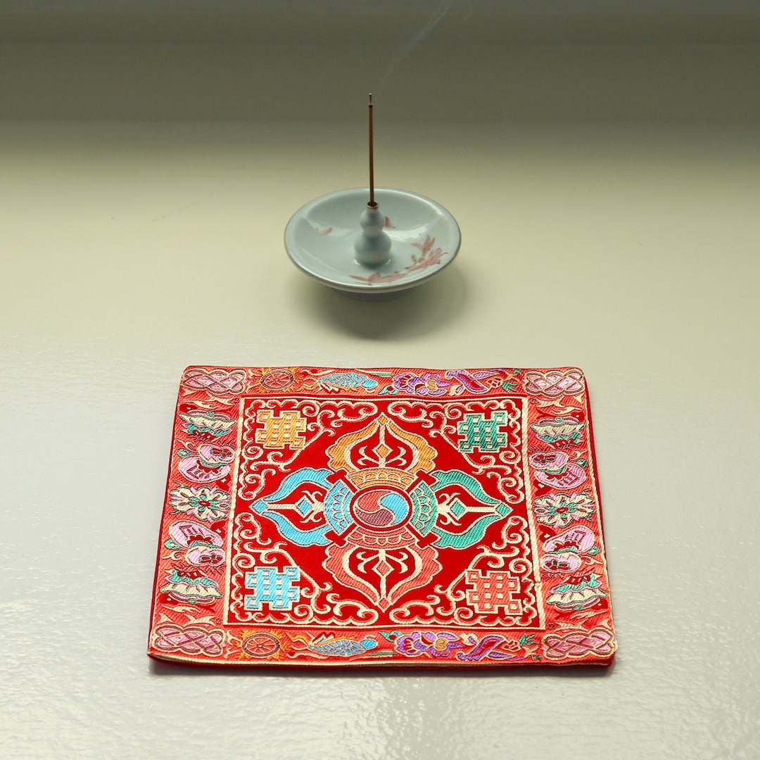 Tibetan Buddhist Cross Vajra Silk Brocade Shrine Table Cover Altar ...