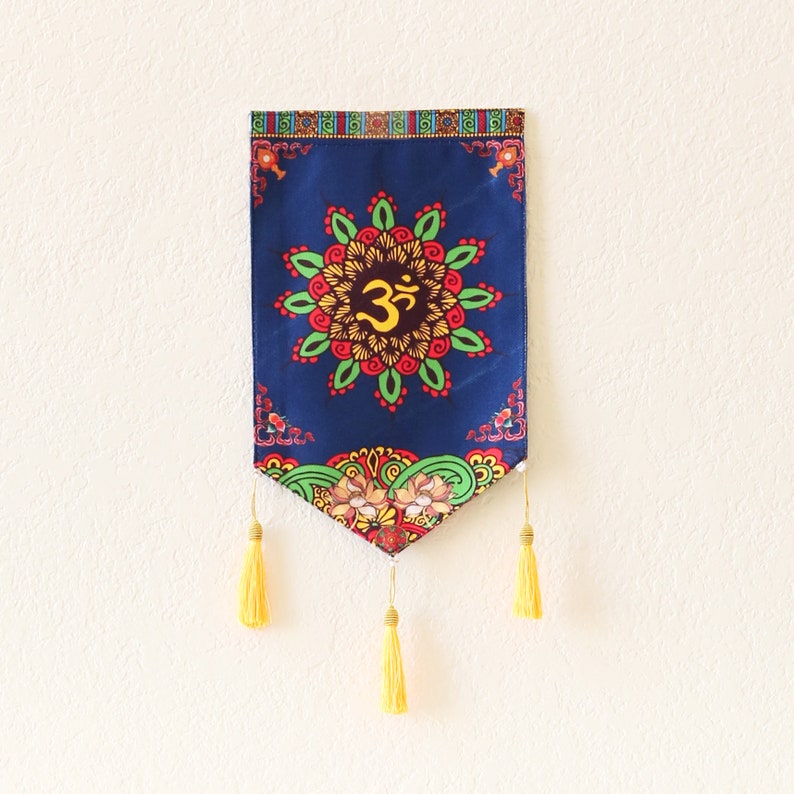 Thai Buddhist Om Symbol Canvas Tapestry, Asian Wall Art Hanging With ...