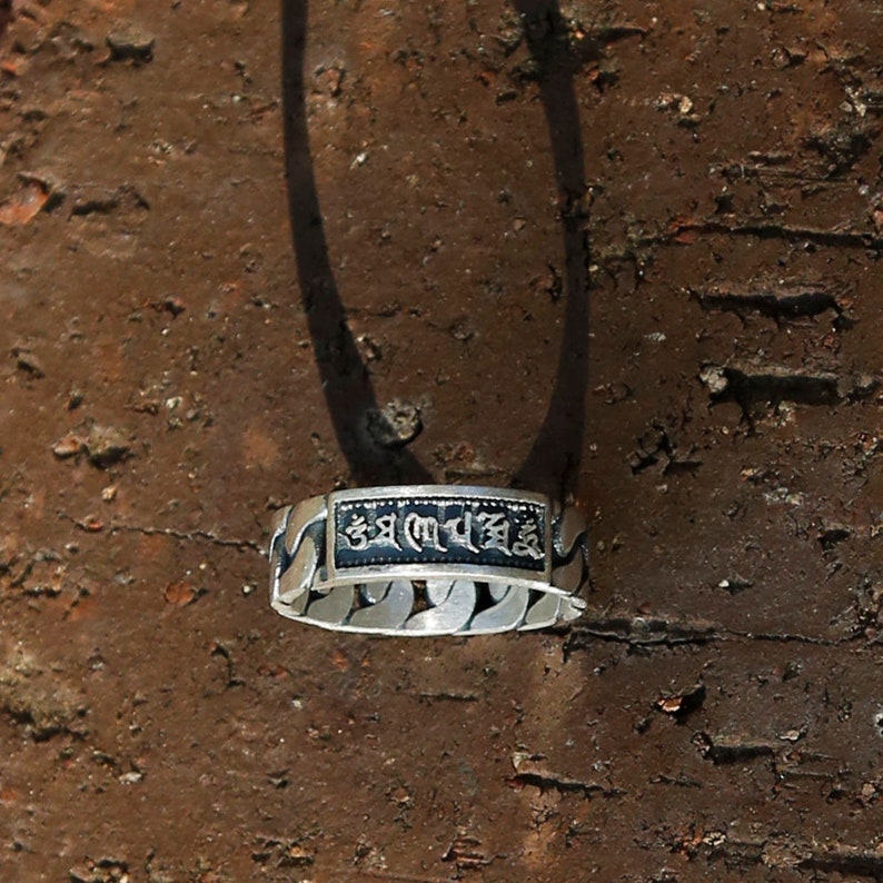 Chain-style Buddhist Prayer Om Ring, Sterling Silver Tibetan Buddhism ...