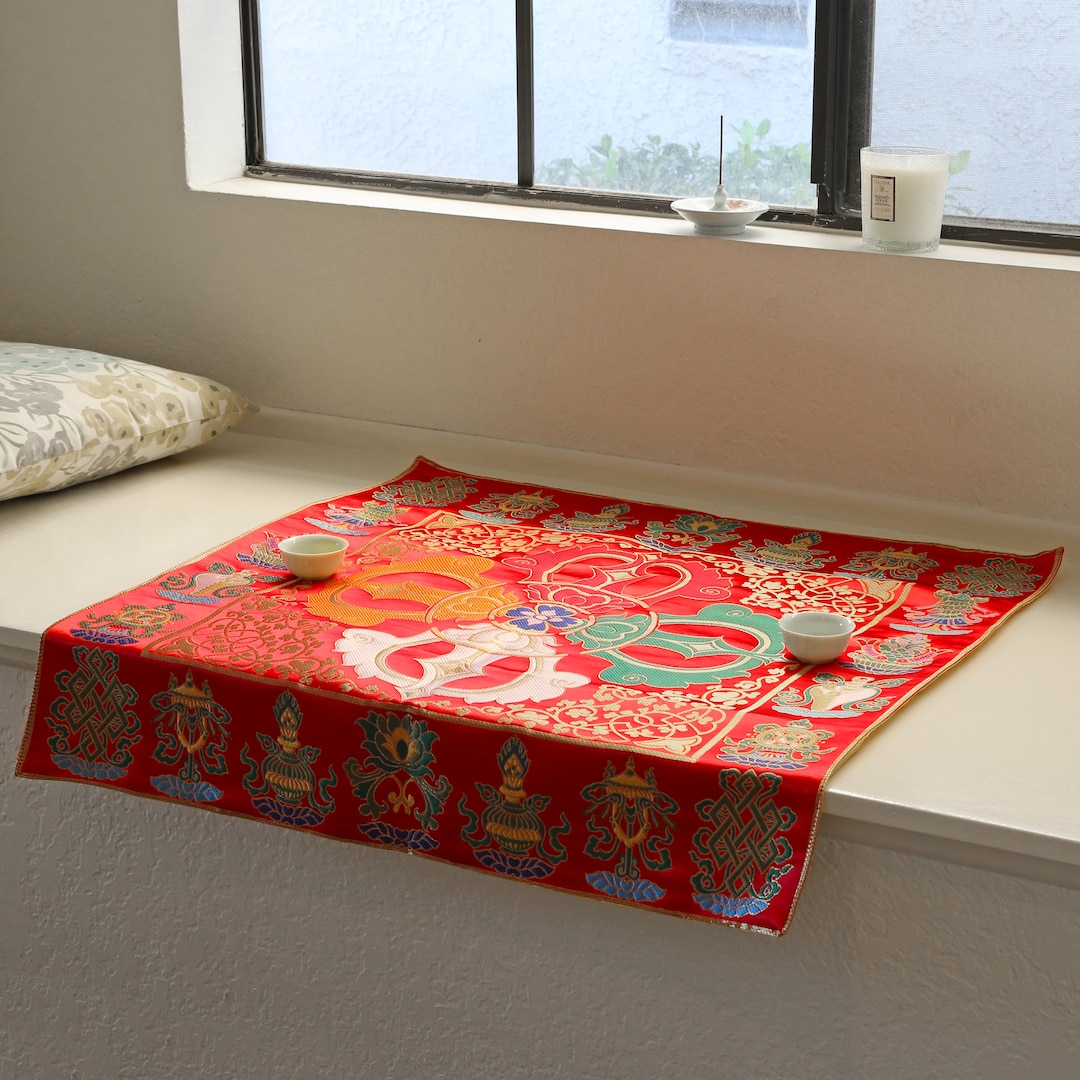 Tibetan Buddhist Ashtamangala Vajra Silk Brocade Shrine Table Cover ...