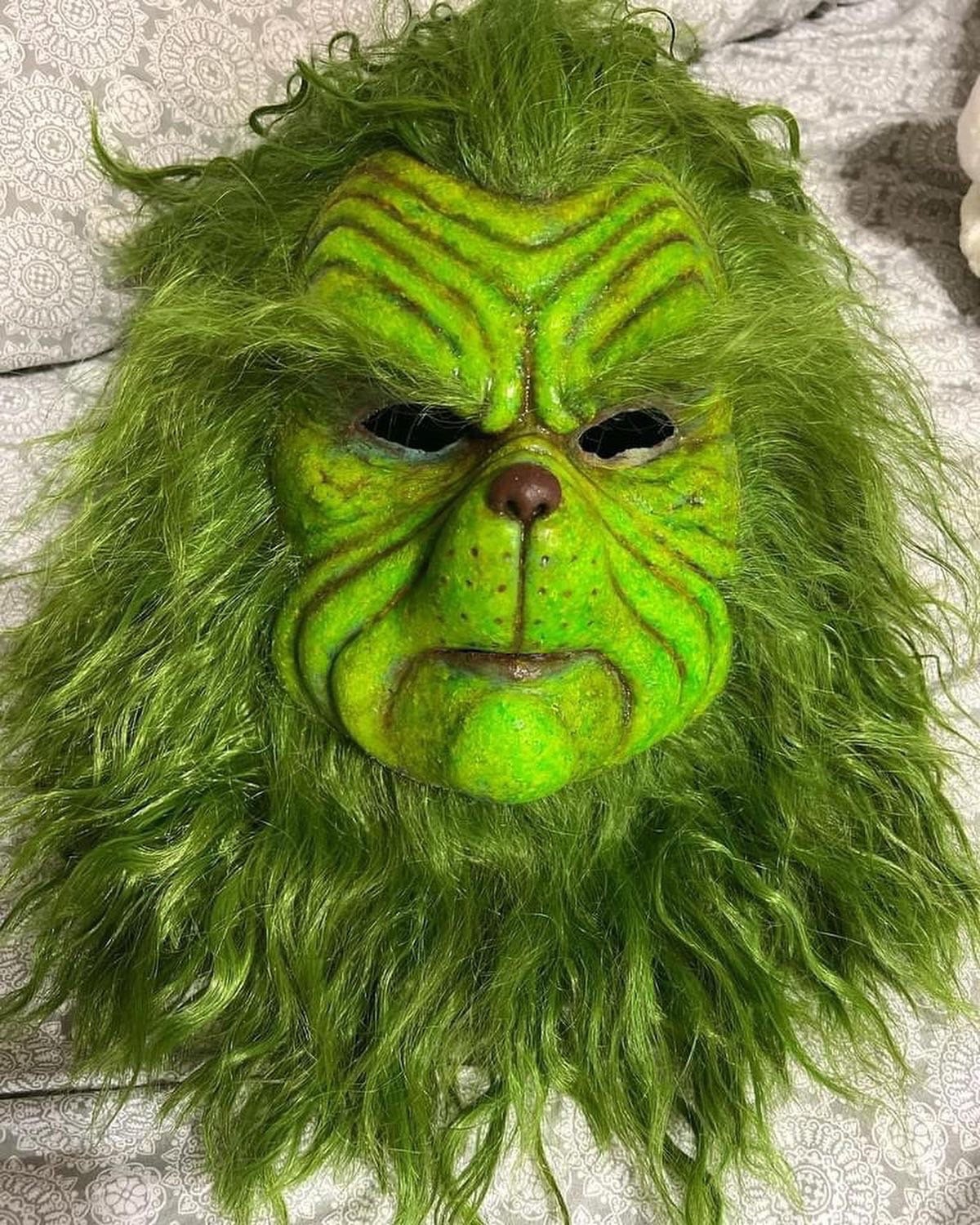 Make Your Own Grinch Mask