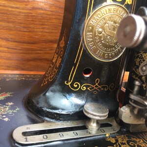 Antique Naumann Hand Crank Sewing Machine Vintage Home Decor - Etsy Canada