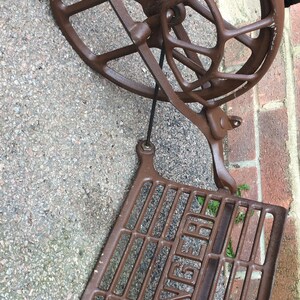 Singer Antique Treadle Sewing Machine Frame - Etsy