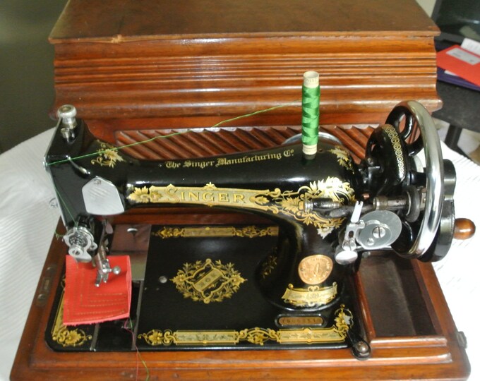 Beautiful Singer 28K Vintage Sewing Machine, Sewing Machine, Antique ...