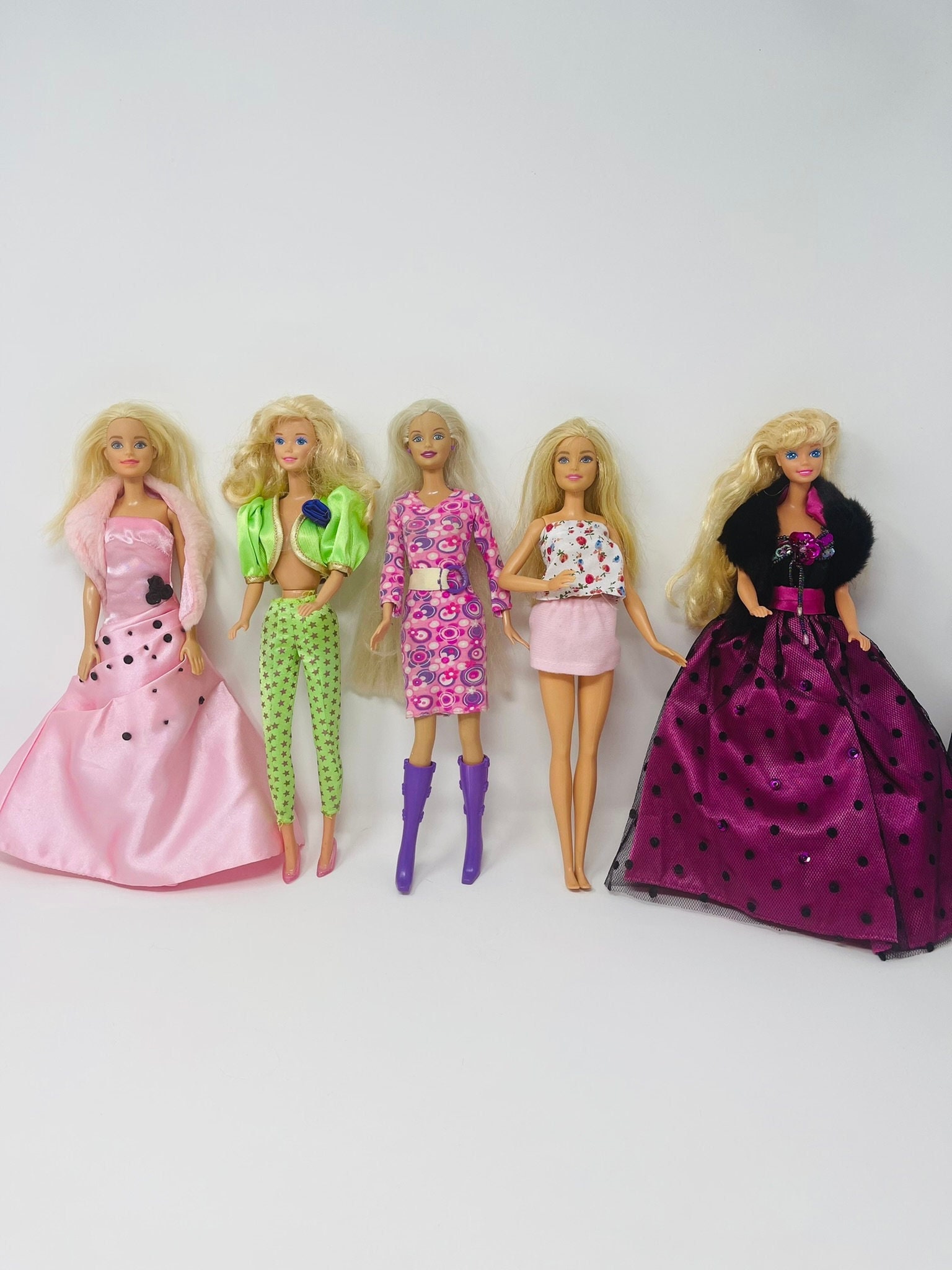 Old Barbie Dolls 1990s