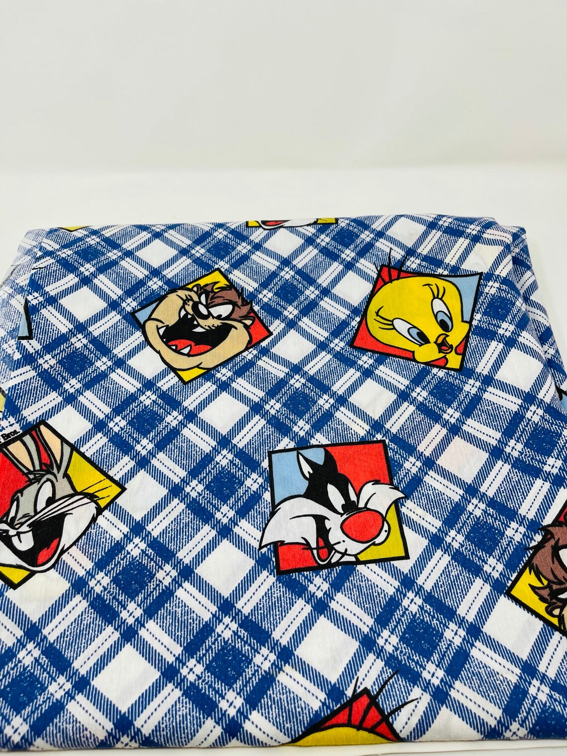 Warner Bros Sheet - Twin Sheet - Bugs Bunny Flat Sheet - Tweety Bird ...