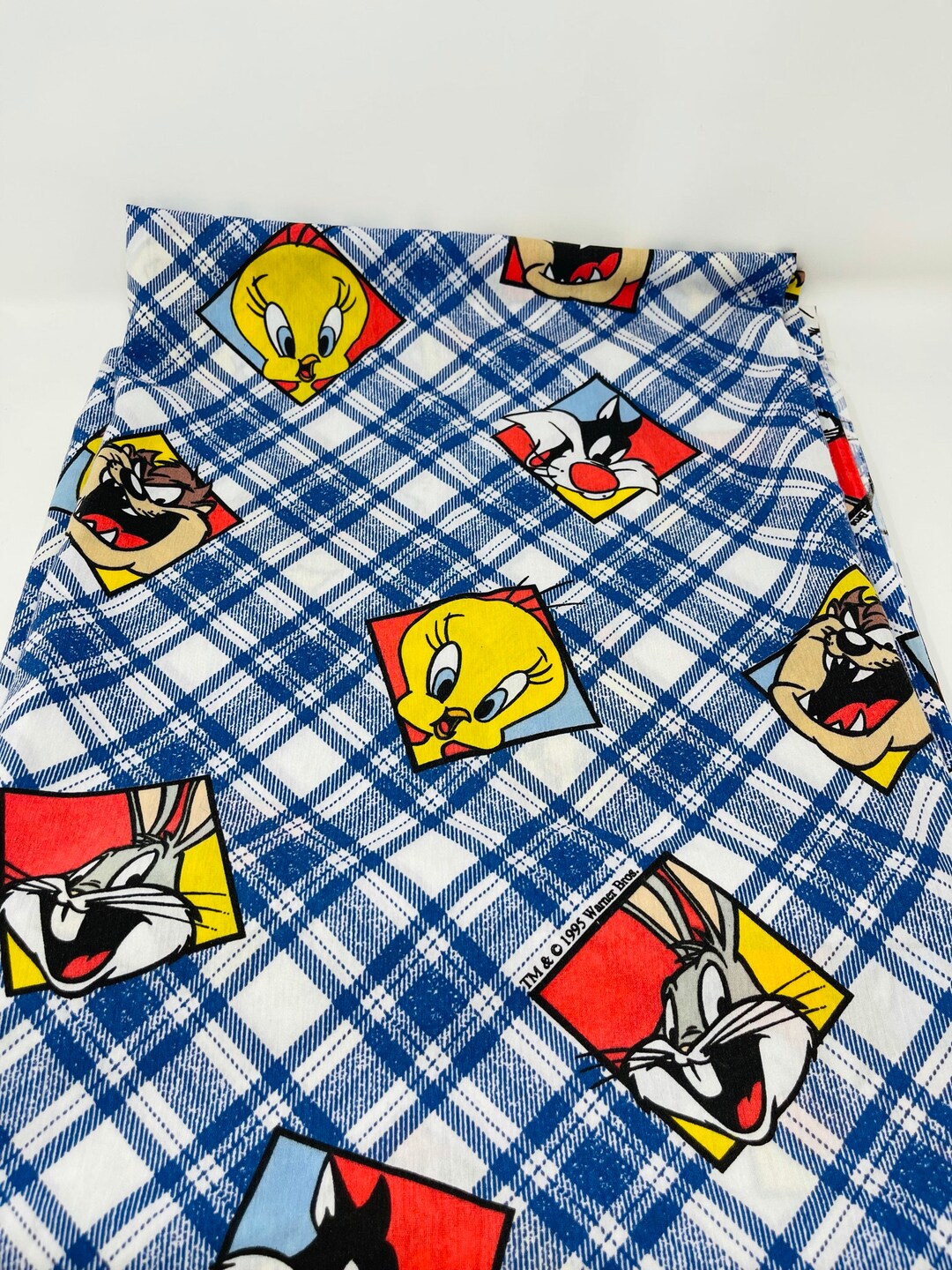 Warner Bros Sheet - Twin Sheet - Bugs Bunny Flat Sheet - Tweety Bird ...