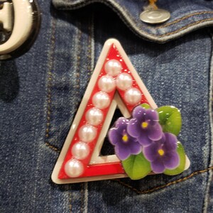 Delta Sigma Theta - Delta, Violet & Pearls Lapel Pin - Etsy