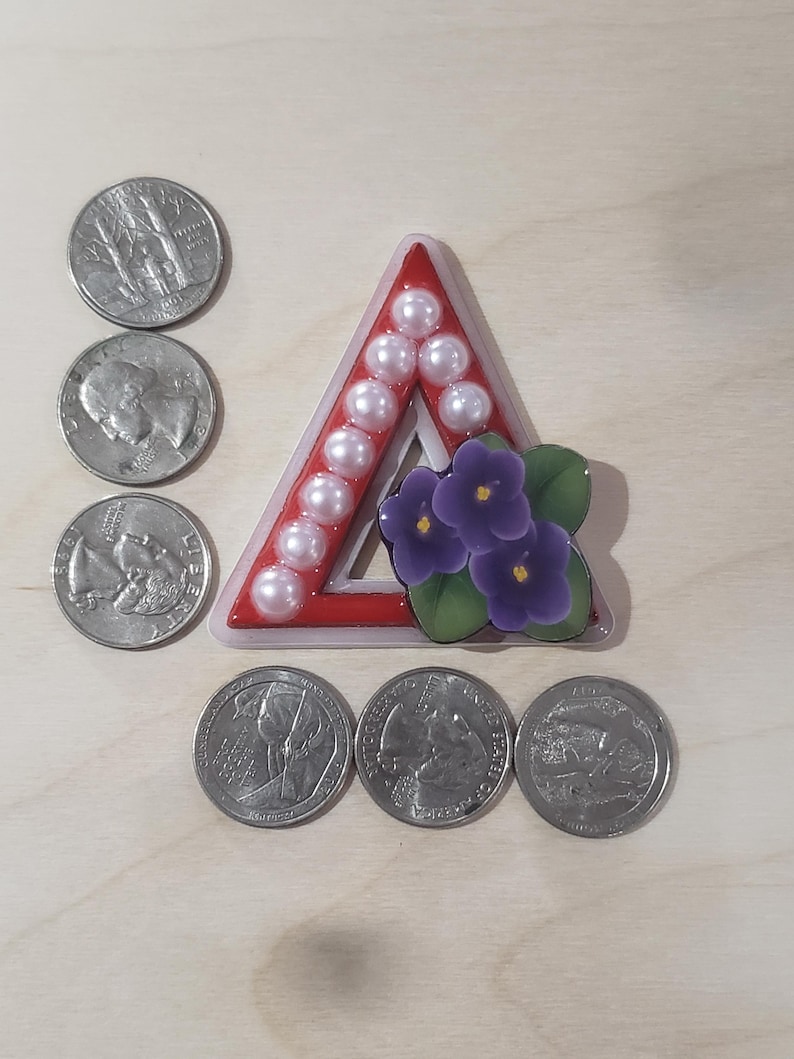 Delta Sigma Theta - Delta, Violet & Pearls Lapel Pin - Etsy