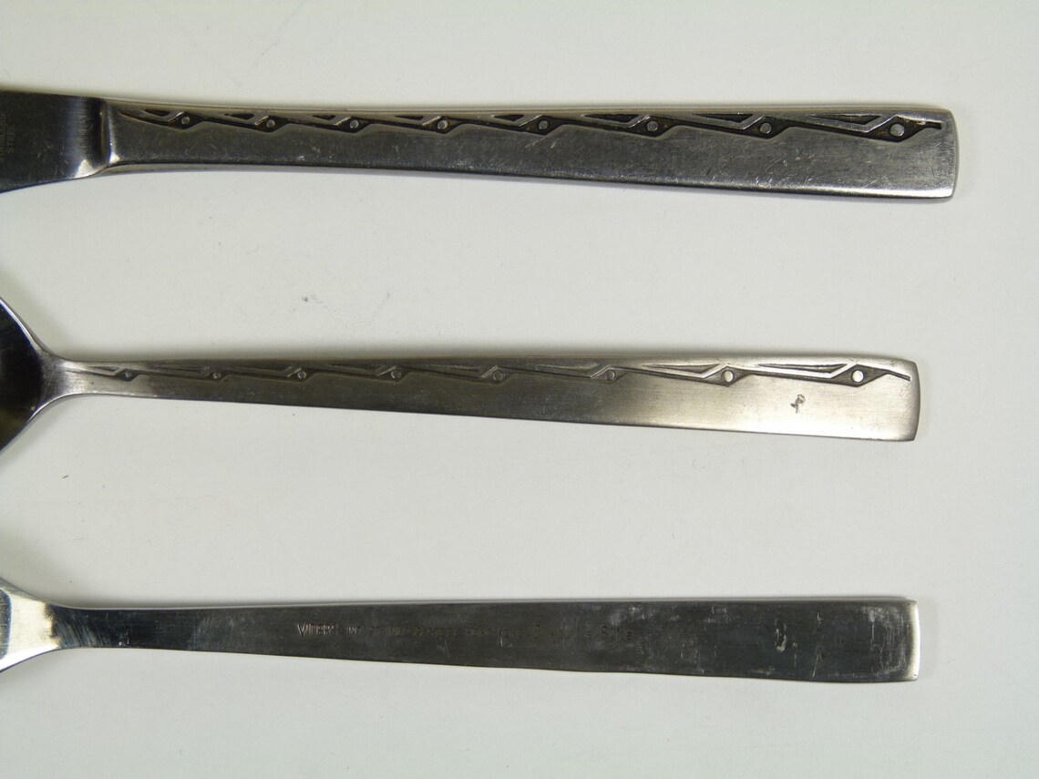 VINERS Cutlery EXECUTIVE SUITE Pattern Fish Knife / Knives | Etsy