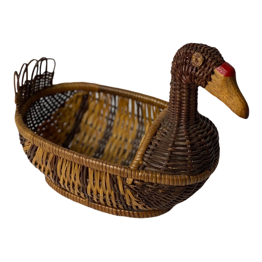Vintage Wicker Duck Basket, Rattan Bird, Retro Kitchen Storage ...
