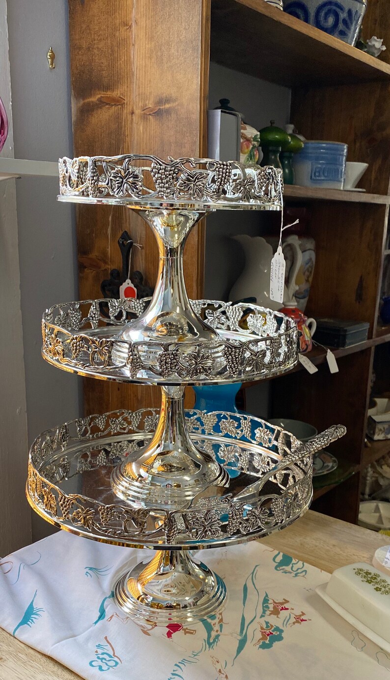 Godinger Mirrored Cake Stands Wedding Cake Stand Set of | Etsy