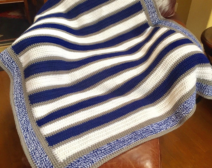DALLAS Cowboys or AIR FORCE Falcons Large Crochet Blanket; Navy/white ...