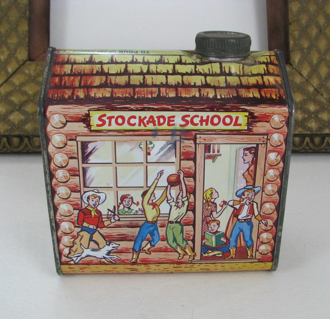 Old STOCKADE SCHOOL Syrup Tin, Towles Log Cabin Syrup, Pancake Syrup ...
