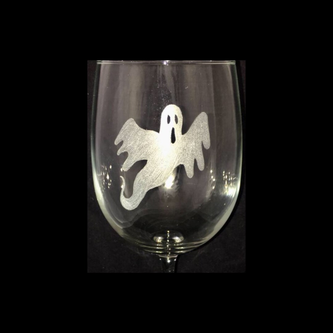 Scary Ghost / Engraved Wine Glass / Halloween Glassware - Etsy