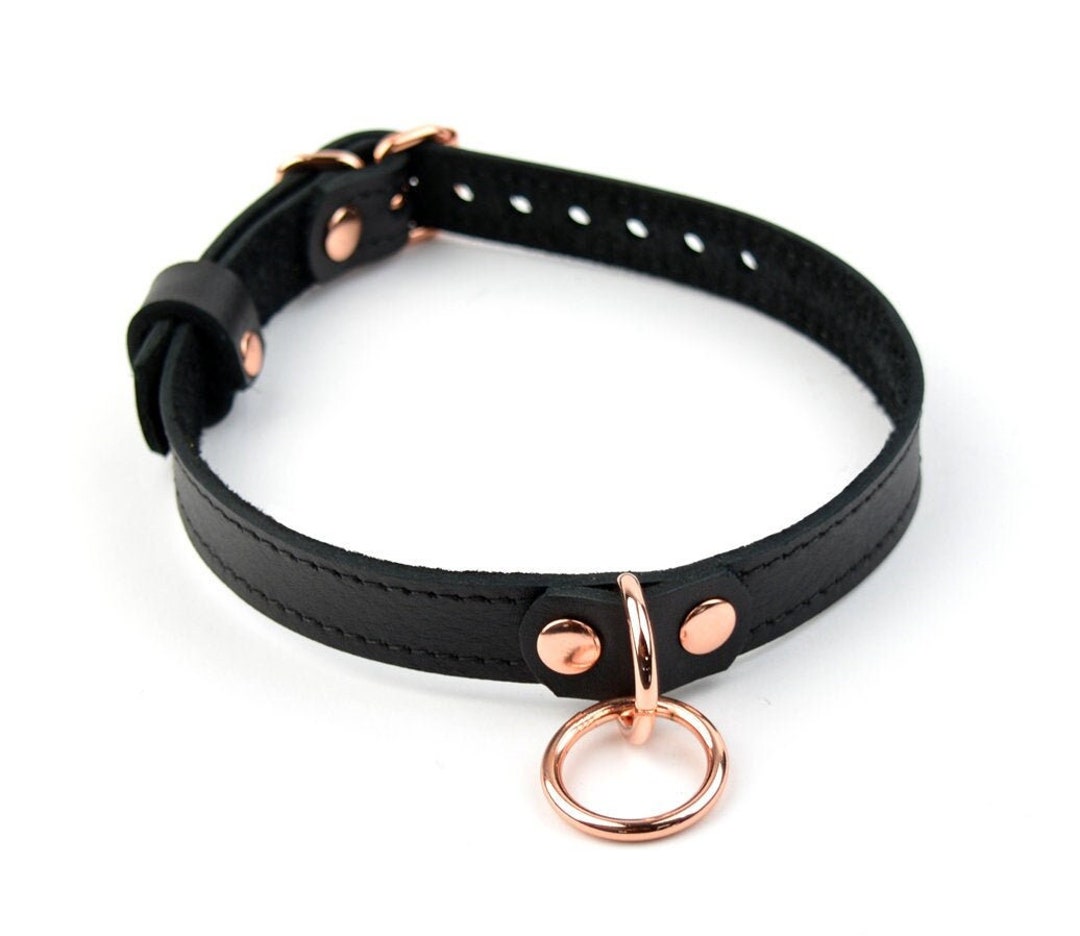Stunning Black Leather Amare Day Collar With Small Rose Gold Ring Handcrafted Custom Made BDSM ...