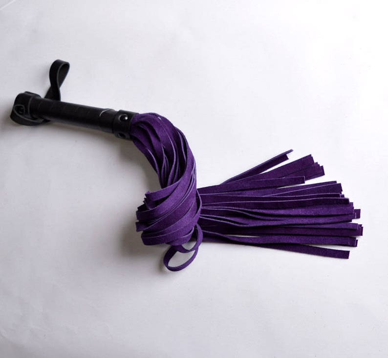 PURPLE DELUXE Beautifully Handcrafted Leather Flogger Quality | Etsy
