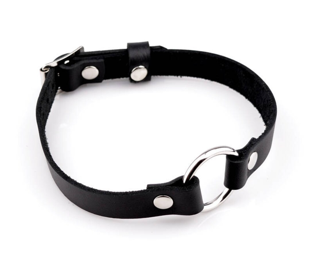 Black Leather Steel O-ring Choker | Goth Fashion Choker | Subtle Day ...