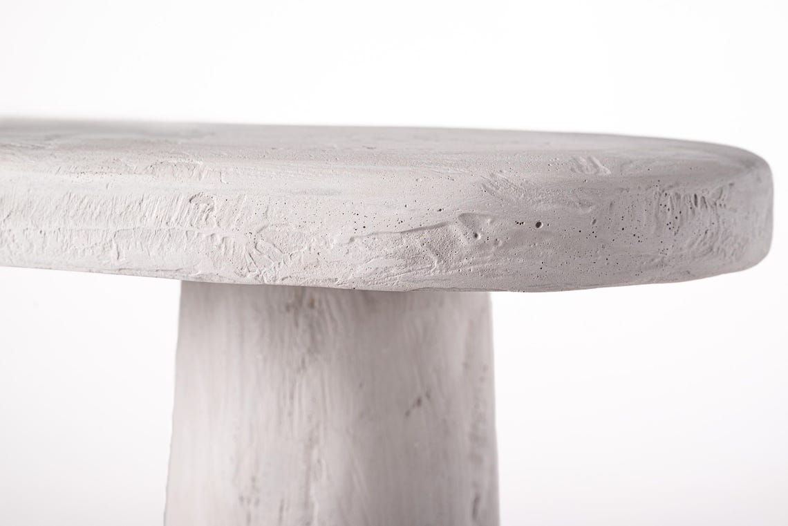 Modern Console Table | Three-legged Console Table | Mediterranean ...