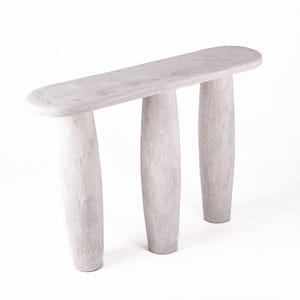 Modern Console Table | Three-legged Console Table | Mediterranean ...