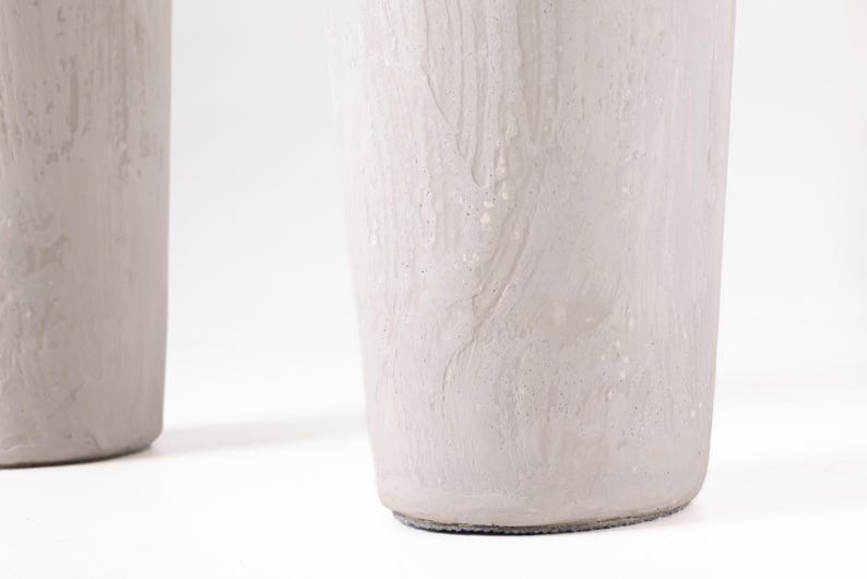 Modern Console Table | Three-legged Console Table | Mediterranean ...