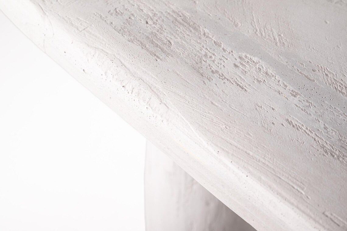 Modern Console Table | Three-legged Console Table | Mediterranean ...