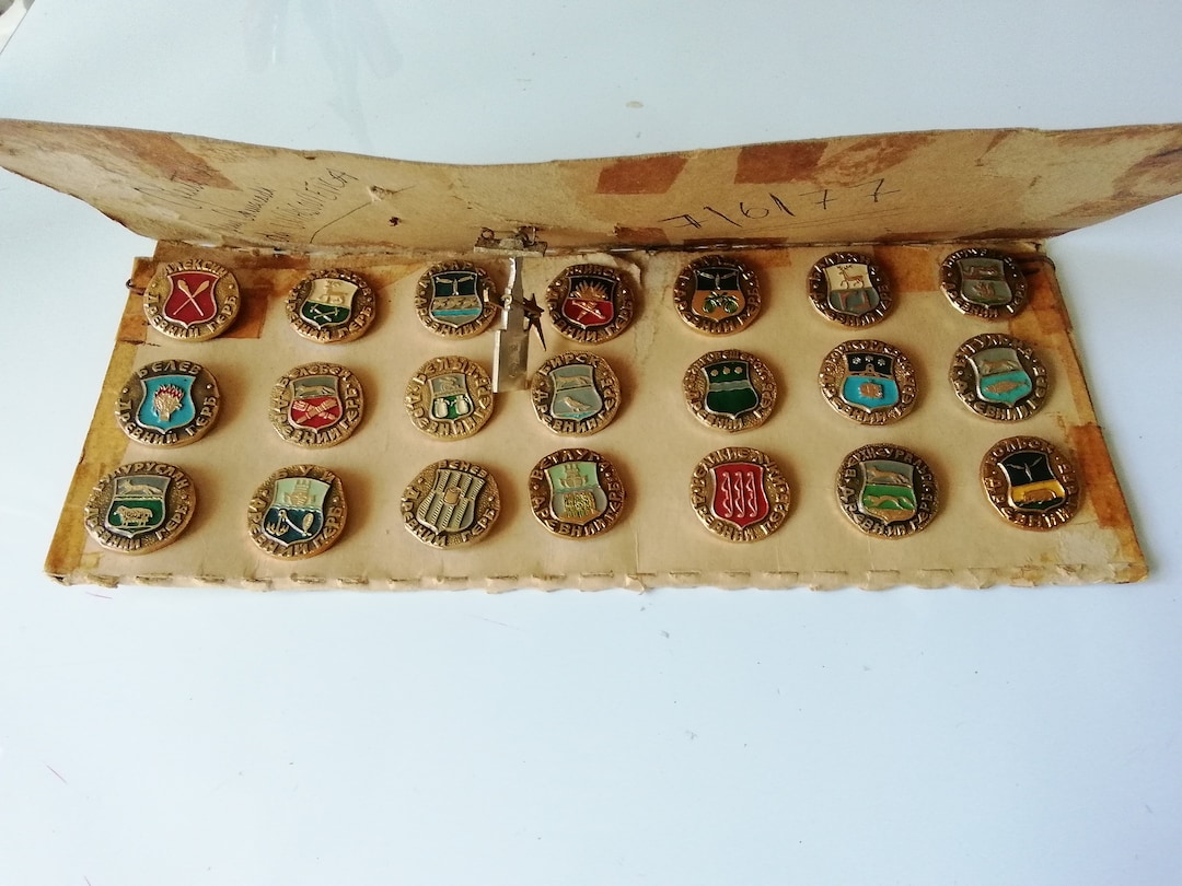 Vintage Soviet Union Pin Collection - Set of 21 Political Pins - 1970s ...